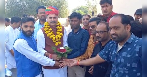 Sen Samaj gave a grand welcome to the President of Rajasthan Hair Arts ...