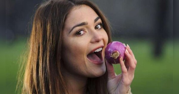 Onion Eating Health Benefits in Summer heat stroke Dizziness Nose ...