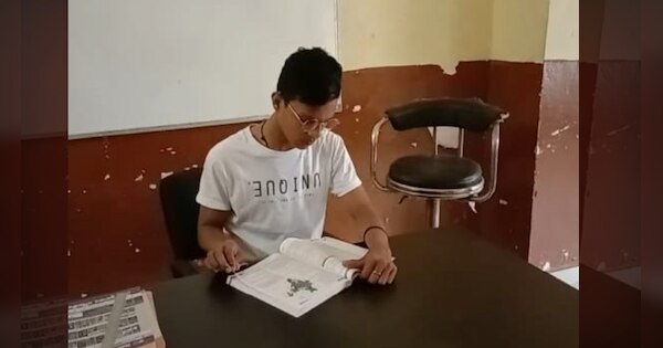 devendra sahu from bhilai selected in nda he will join navy as sub ...