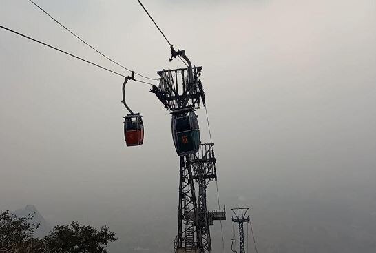 deoghar cable car a young man fell from 2000 feet height during rescue ...