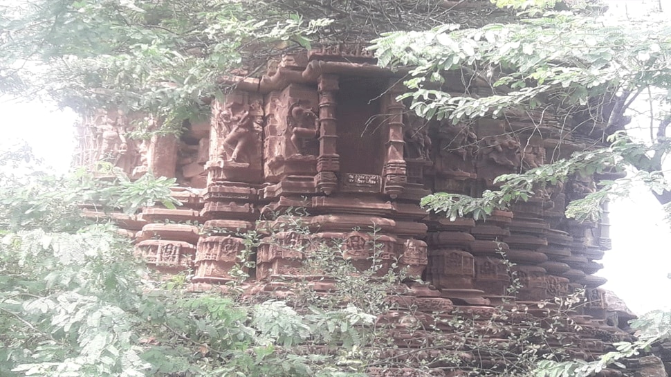 Crisis on heritage First invasions destroyed temple of Kamleshwar ...