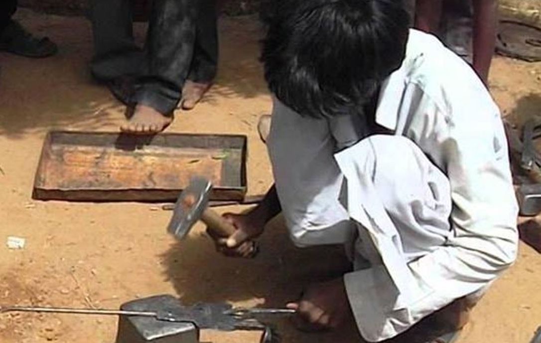 lohar cast will no longer live in Scheduled Tribes the state government ...