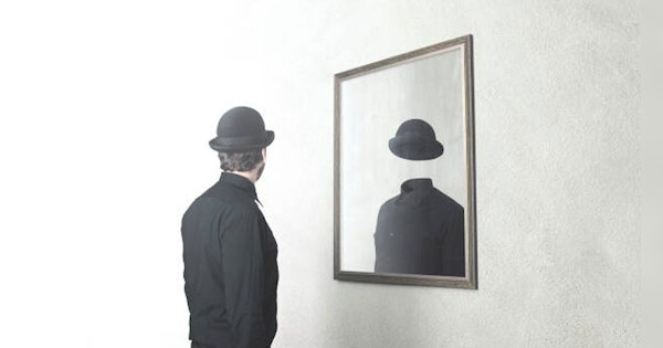 Learn how glass mirror was invented? Who first looked at himself in the ...