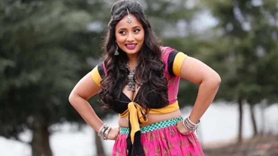 Bhojpuri Actress Rani Chatterjee crosses all limits given bold scene in ...