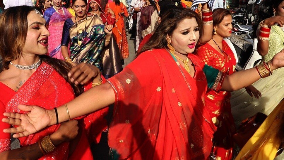 Indore Seven-day convention of Kinnar Samaj begins apmp | इंदौर में ...