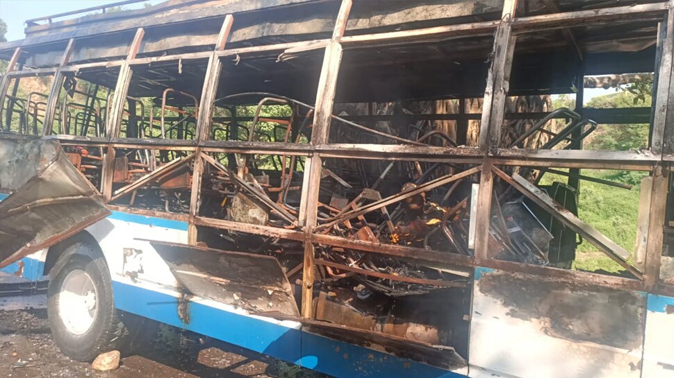 Jammu Kashmir Katra bus caught fire 4 Died many injured | Jammu-Kashmir ...