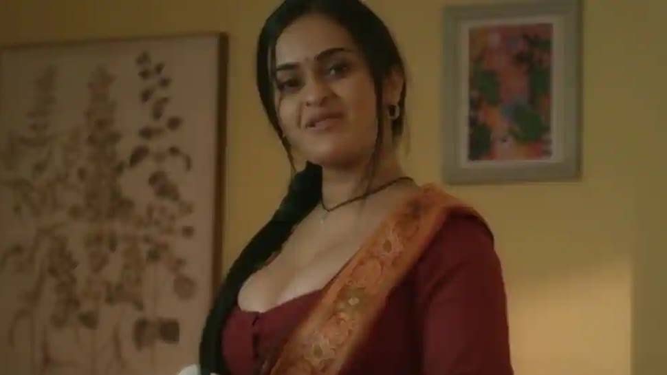 Ridhima Tiwari and Prajakta Dusane given to much intimate and bold scenes in Jalebi Bai web ...