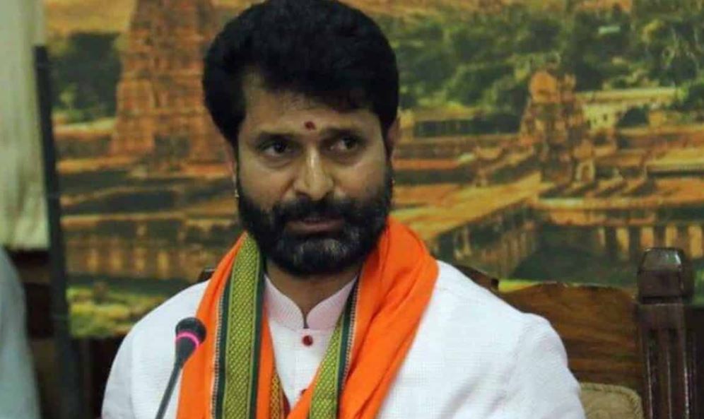 bjp Leader ct ravi says those not singing national anthem leave India ...