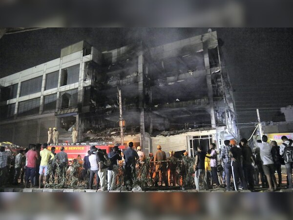 Mundka fire building owner manish lakra arrested by delhi police ...