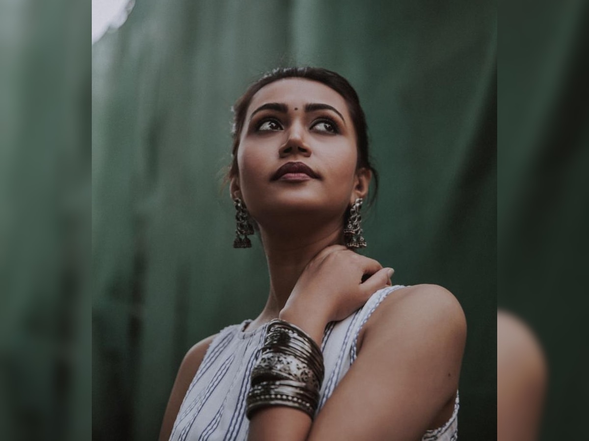 Panchayat 2 fame Rinki aka Sanvikaa looks bold in real life Sanvikaa hot photos viral see here ...