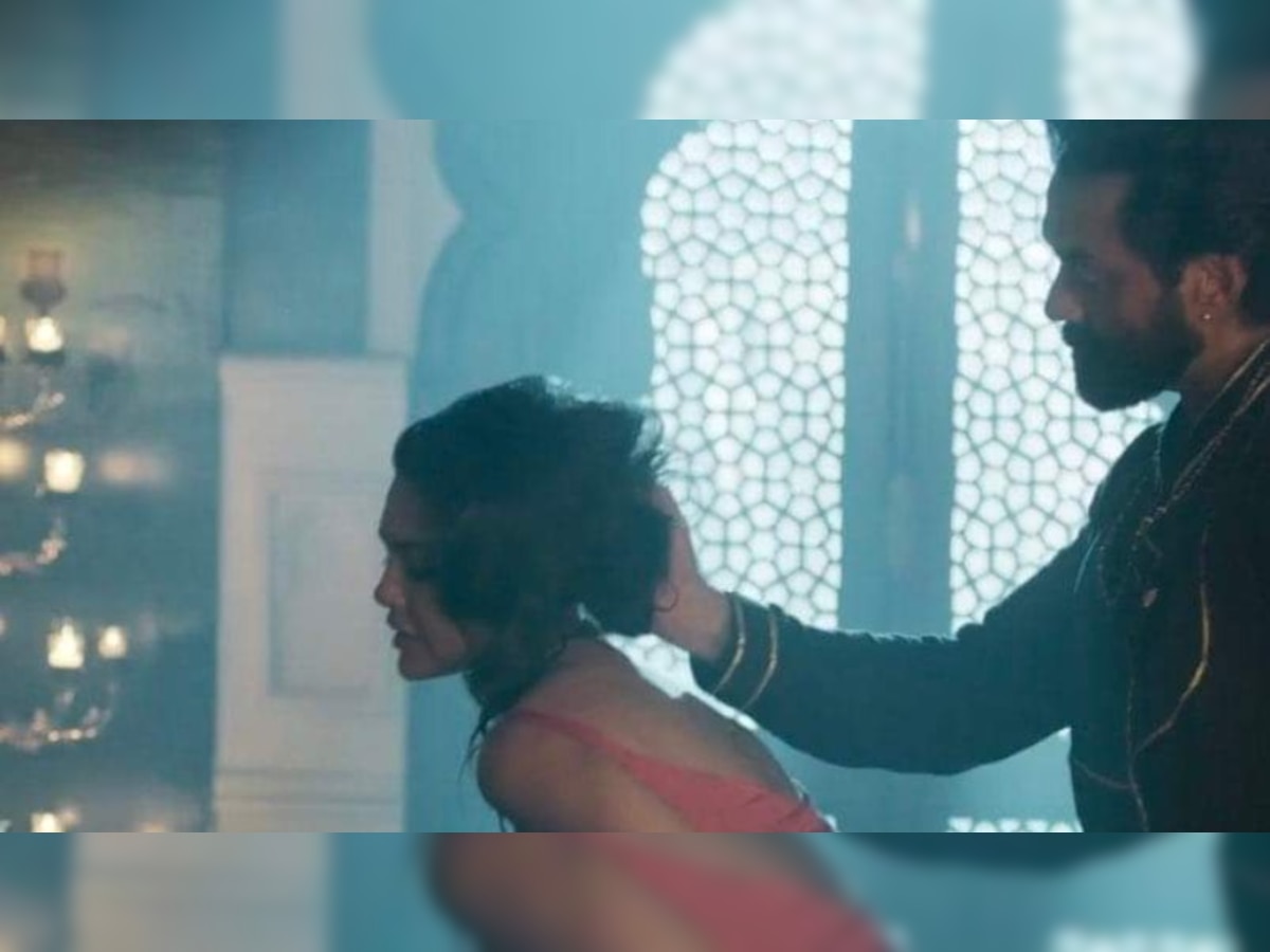 Aashram 3 Superbold Actress Esha Gupta Bobby Deol Given Full Hot