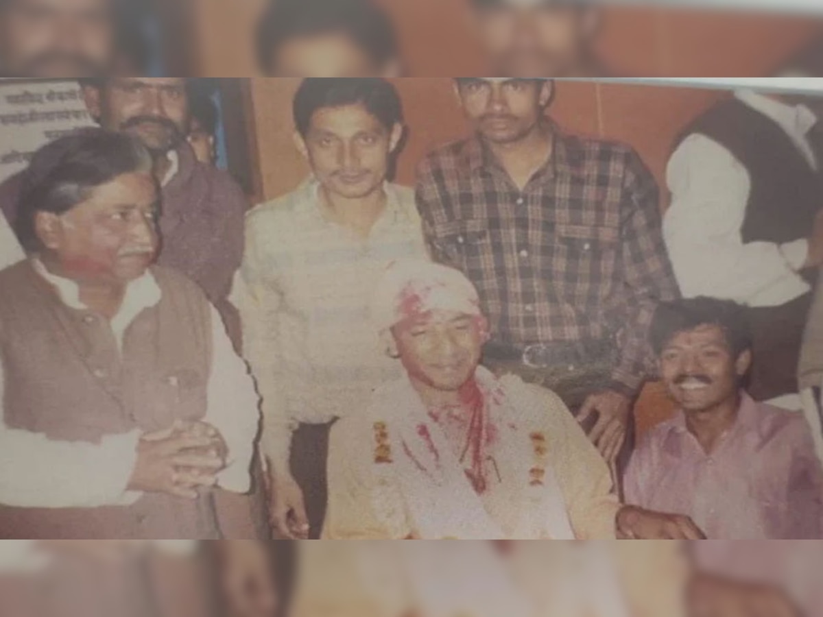 CM Yogi Adityanath 51th Birthday see yogi adityanath childhood to youth ...