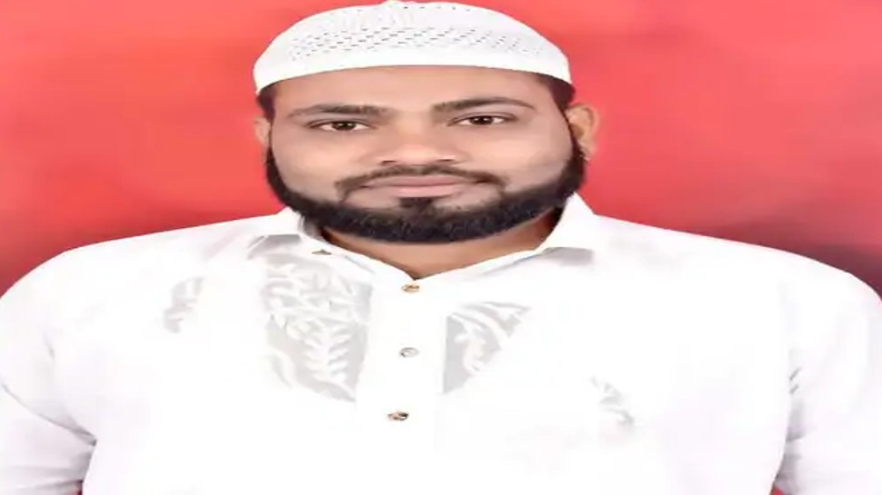 Samajwadi Party Party relieved from post after FIR was registered ...