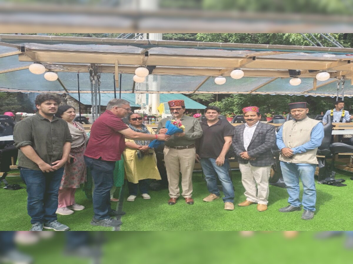 Manali now boasts of a flying restaurant, Open air flying dining at a ...