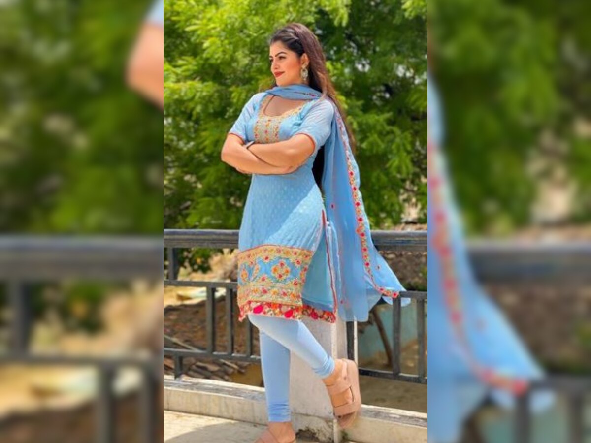 Bhojpuri actress prachi singh share superhot photoshoot on instagram ...