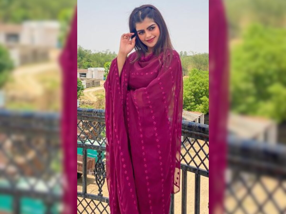 Bhojpuri actress prachi singh share superhot photoshoot on instagram ...