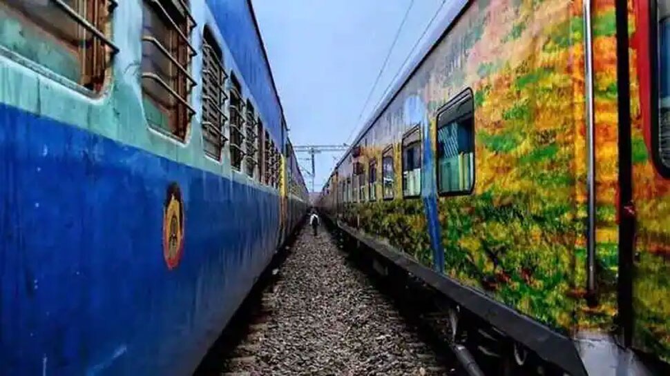 Know difference between 1st AC 2nd AC and 3rd AC coach train in Indian ...