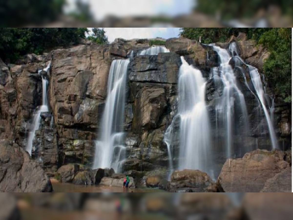 list of must visit waterfalls near ranchi |Waterfalls Near Ranchi: आप ...