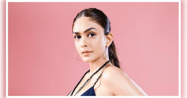 Mrunal Thakur Gets Trolled For Posting Picture In Bikini on instagram people Says Kapde Chori Ho ...