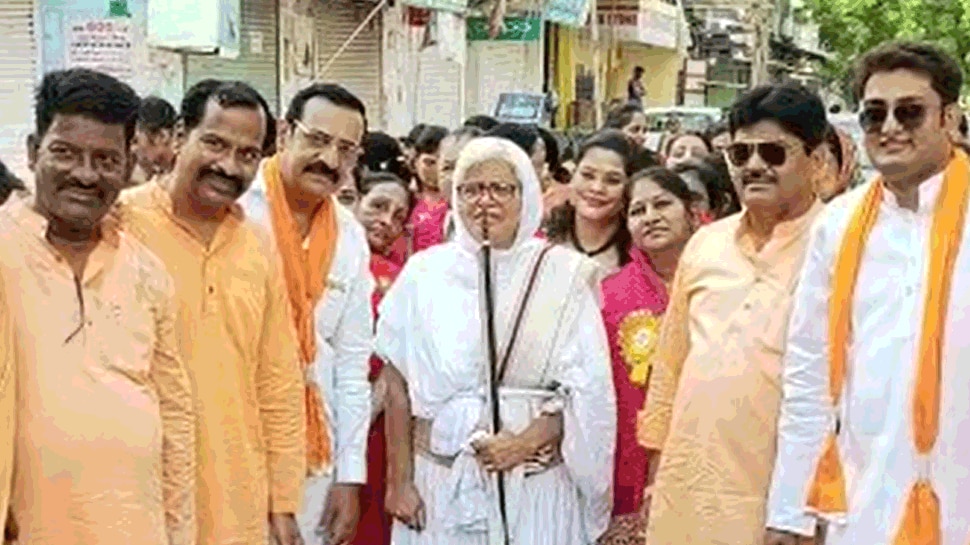 Ramganj Mandi News Happy entry of Sadhvi Gunranjana Shreeji in city ...