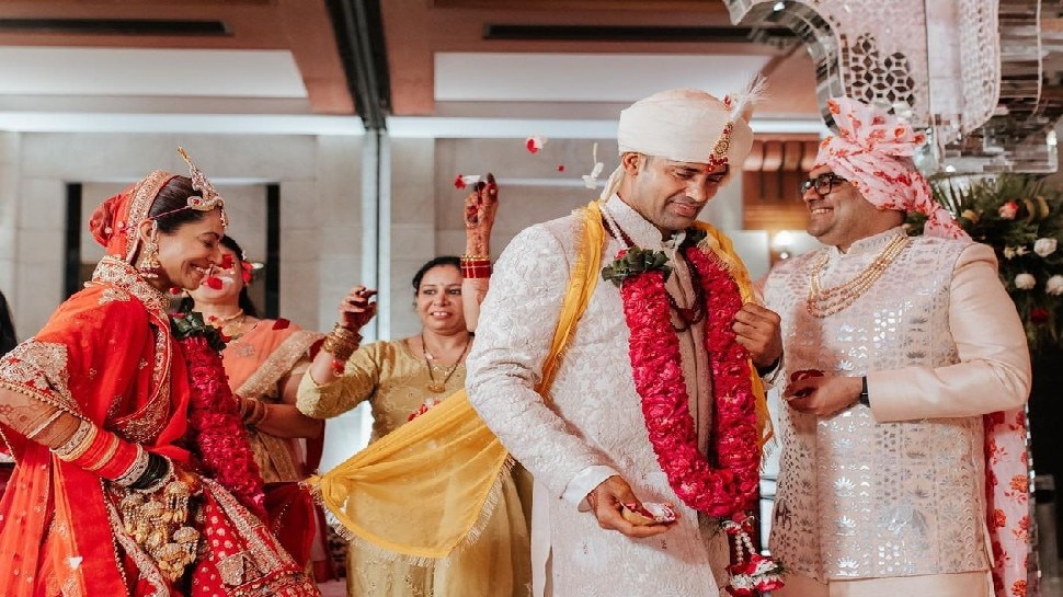 Payal Rohatgi and sangram singh Wedding Photos see latest picture here ...