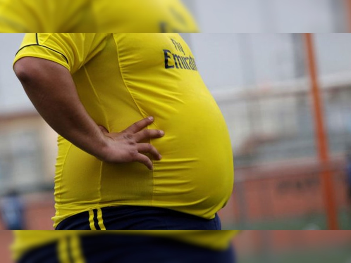 Bad High Cholesterol Warning Sign Chest Pain Obesity Leg Pain Yellow ...