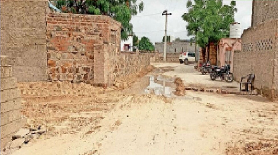 ard residents upset due to irregularities in road construction in ...