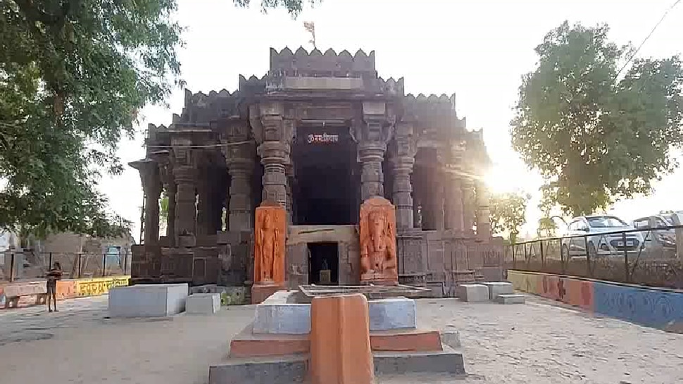 Sawan Month 2022 Ratlam miracle Virupaksha Mahadev Temple Kedarnath ...