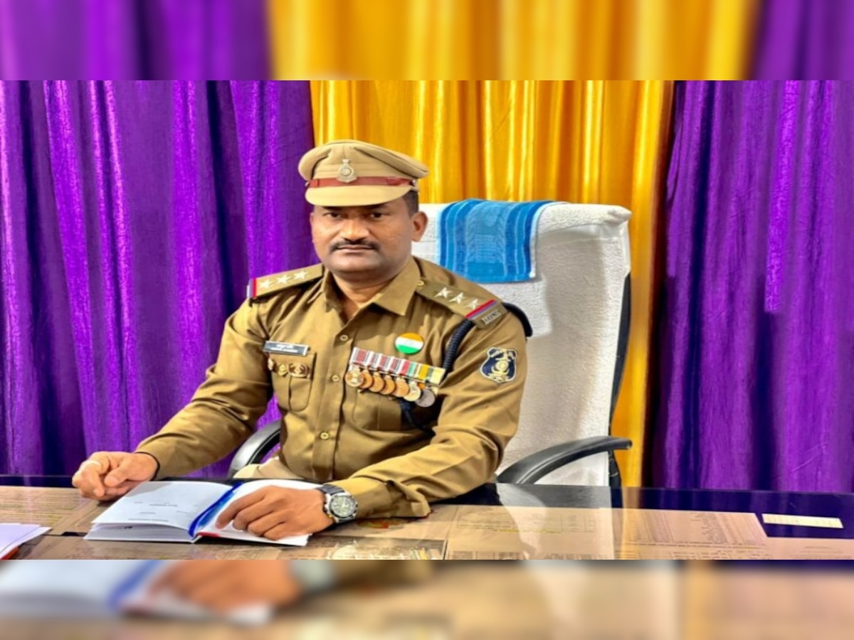76th Independence Day Bastar police inspector abdul sameer get fourth time president gallantry ...
