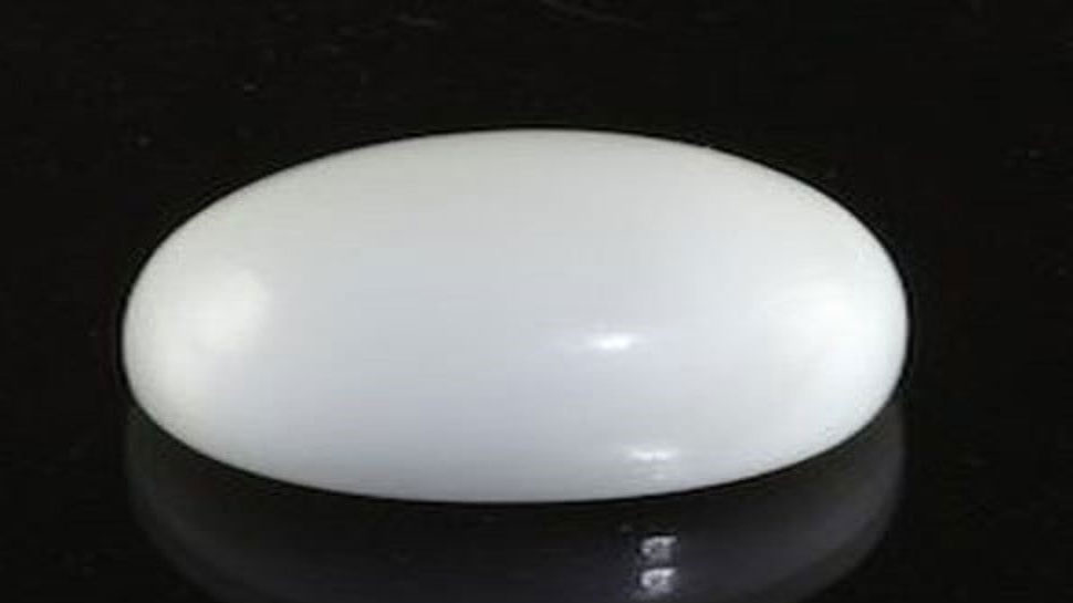 White Coral Gemstone Benefits Safed moonga Learn how to wear | White ...
