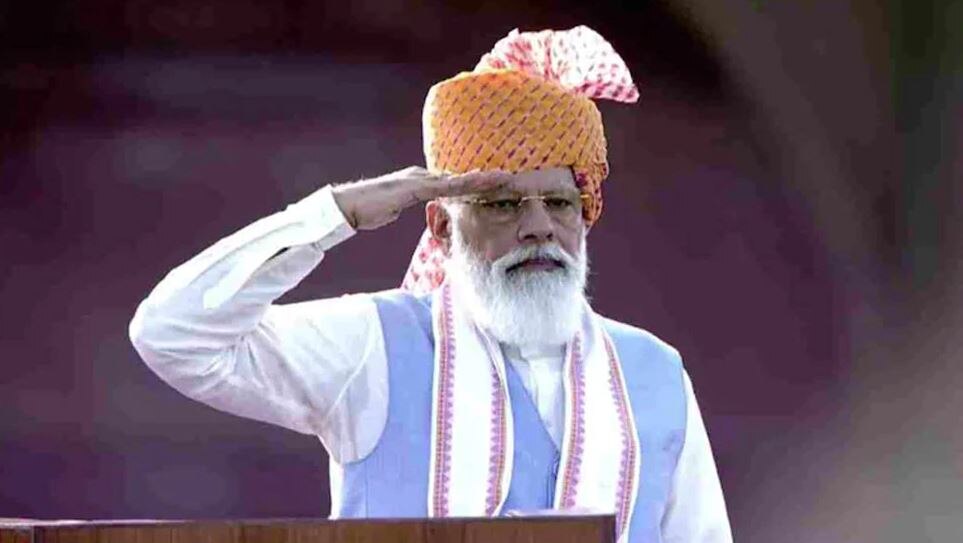 narendra modi red fort speech Colorful forms of PM modis turban seen in ...