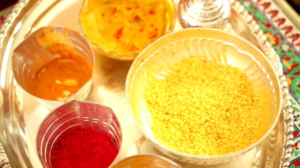 Haldi Ke Totke: विवाह में हो रही है देरी तो गुरुवार को इस तरह कर दें ...