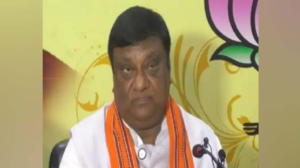 Raipur Leader of Opposition Narayan Chandel Target CM Bhupesh Baghel ...