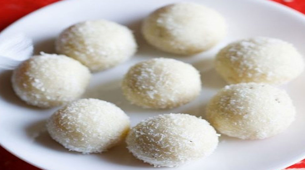 sooji ladoo recipe, how to make home made sweets | Ladoo Recipe ...