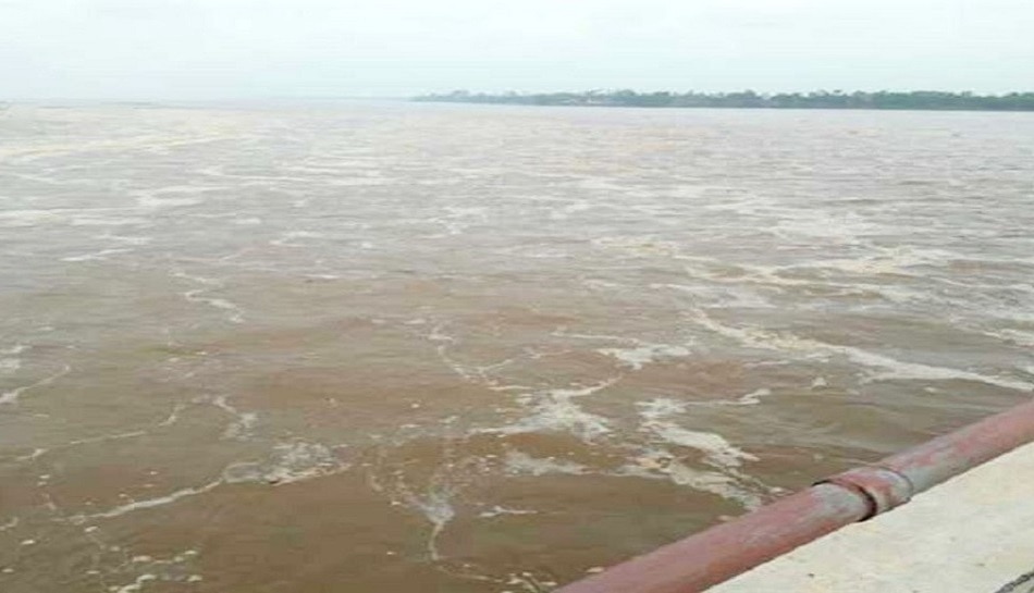 Bihar Flood Ganga river near danger mark in Bhojpur water spreading ...