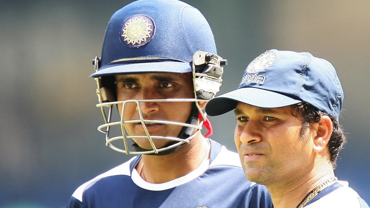 master blaster sachin tendulkar angry on sourav ganguly team india ...