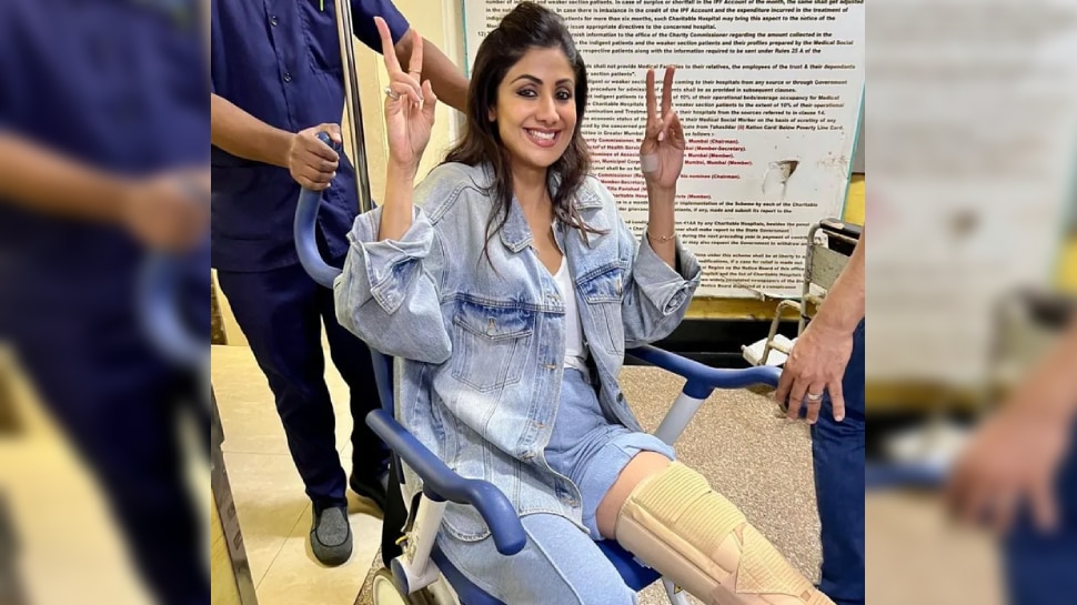 Shilpa Shetty attend event with wheelchair gave amazing poses Skzs ...