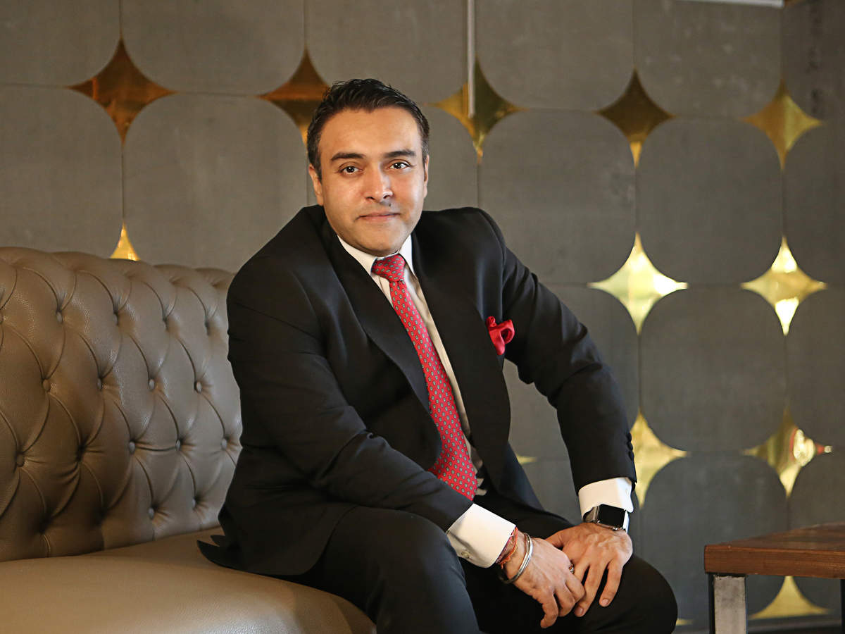 Jhalak Dikhhla Jaa 10 Contestant List Final Nia Sharma Rubina Dilaik ...