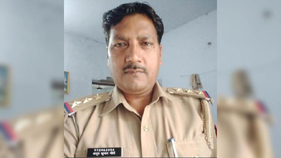 Kannauj News UP Policeman Inspector Anup Kumar Maurya Arrested for raping rape victim Mother ...