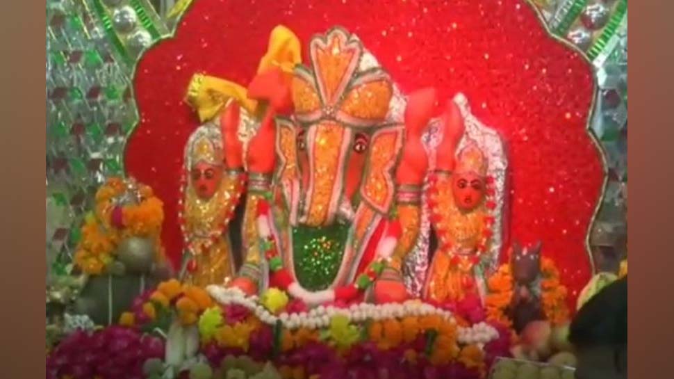 Ganesh Chaturthi 2022 arji bale story of 300 year old arji bale ganesh ...