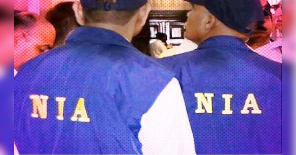 NIA raids on the premises of Naxalite Vijay Arya, recently arrested | नक्सली विजय आर्य के ...