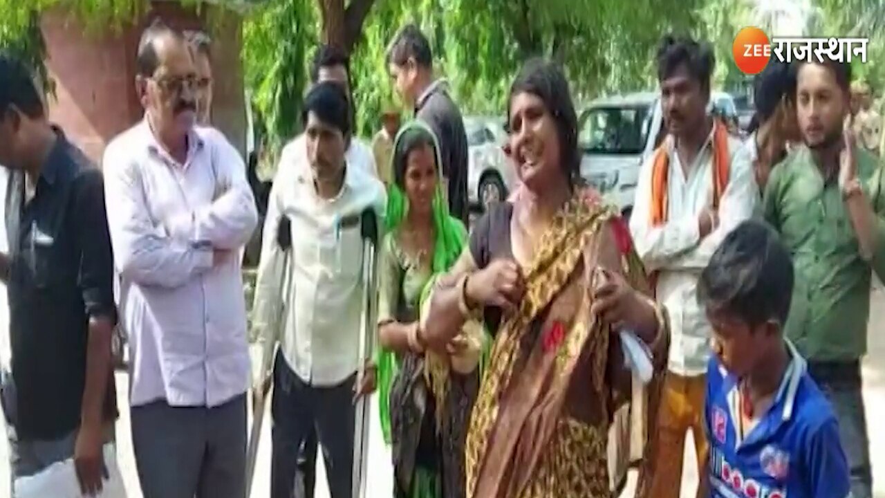 Baran News A woman from Anta police station area sat on a dharna at the ...