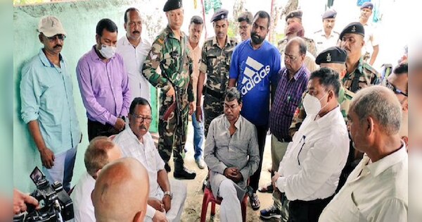 JMM MLA Basant Soren Met Dumka Victim Family Members|Jharkhand Politics ...