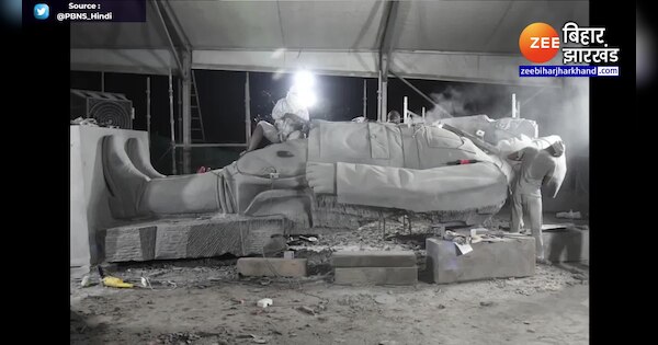 Statue of Netaji Subhash Chandra Bose made of 280 tons of stone and ...