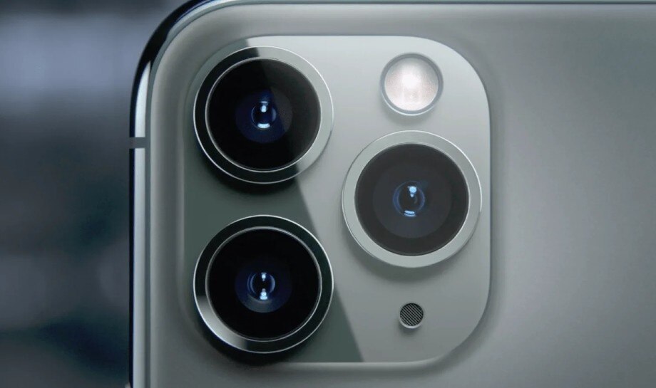 why is the camera installed on the left side of the mobile phone know ...