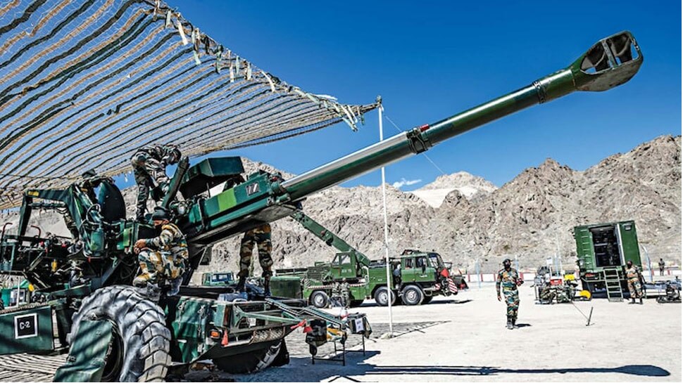 most powerful weapons used by the Indian army at LAC near China border and Pakistan LOC | India ...
