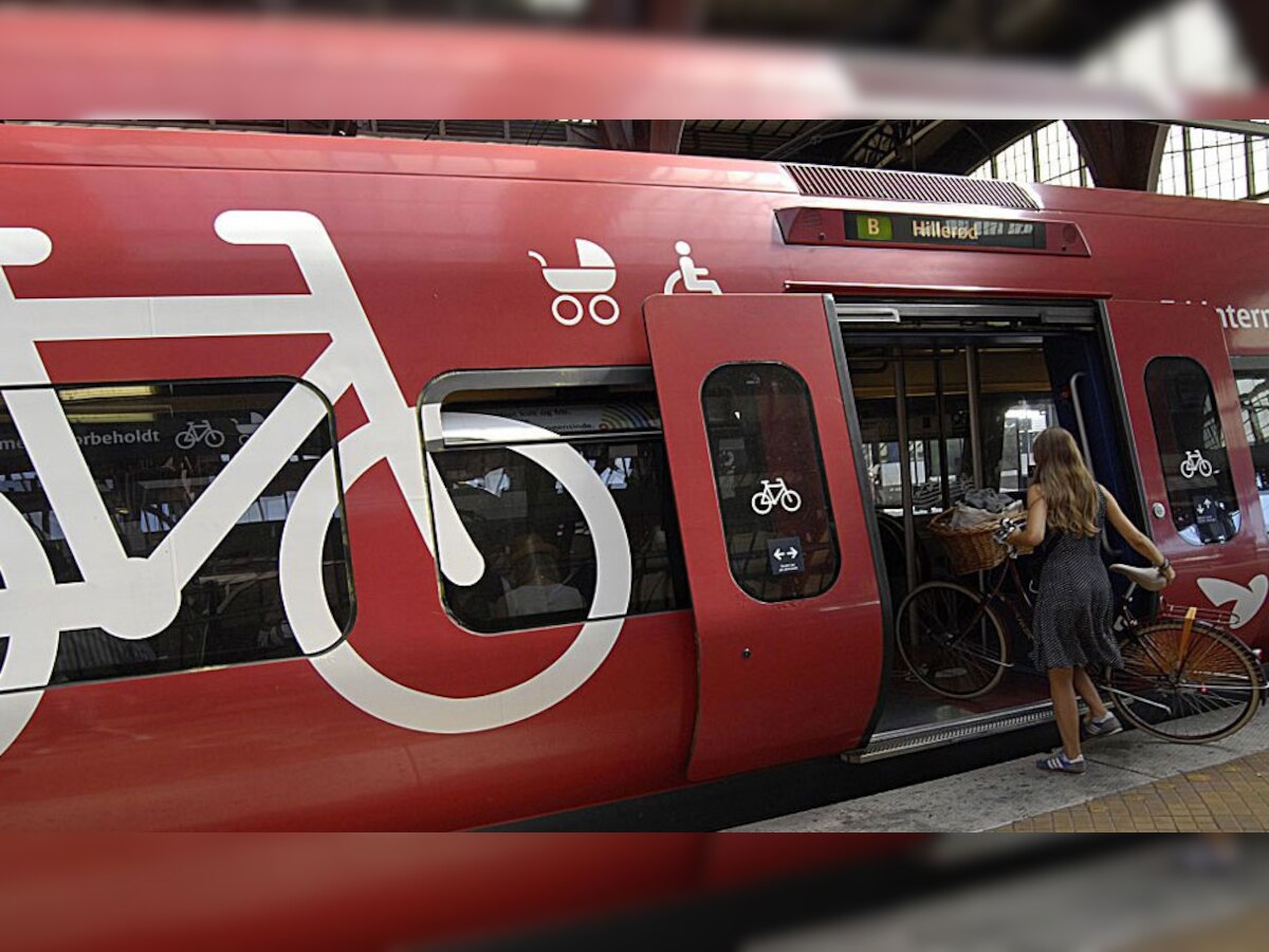 Carry your cycles inside metro train in Copenhagen Metro, Such trend ...