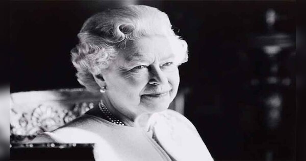 A secret letter from Queen Elizabeth II is locked in the vault what is ...