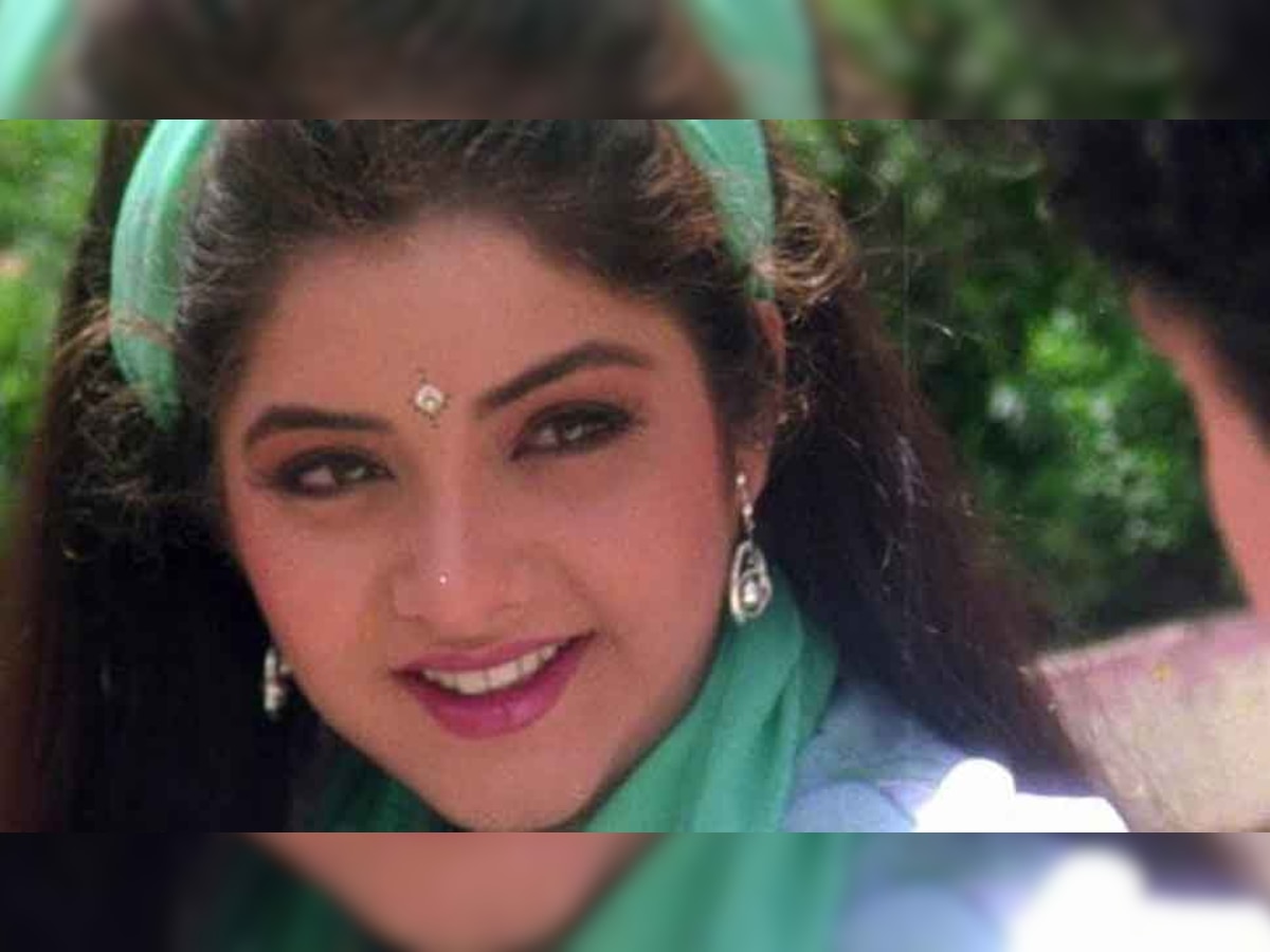 Dimple kapadia to alia bhatt these actress debut at a young age ...