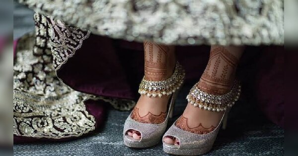 Karva Chauth Special Dharmik Significance of Wearing Payal Women Gets Beauty And Health Benefits ...